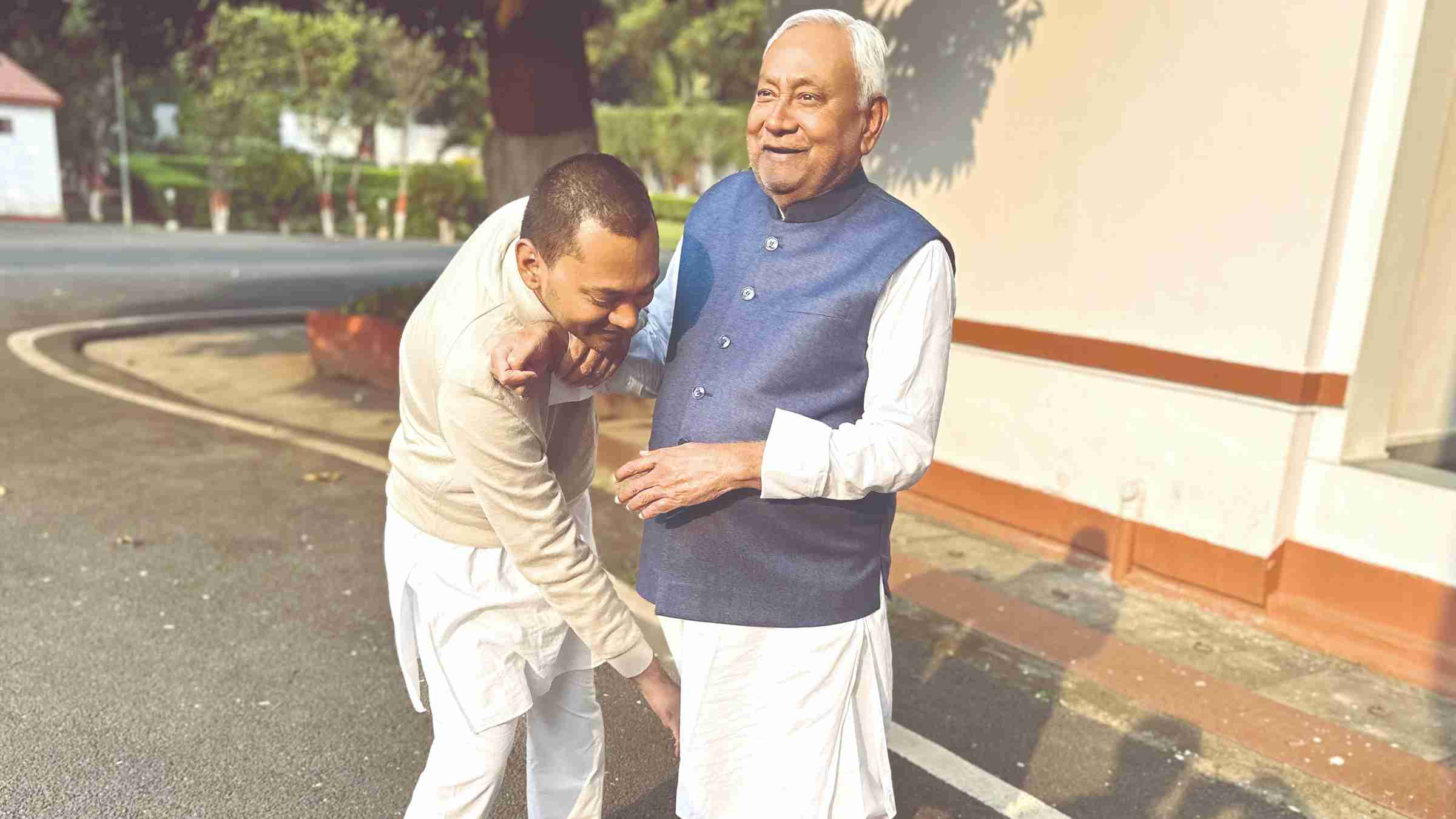 എന്നും ഭരണപക്ഷത്ത്... | Deepika | The Largest Read Malayalam Internet ...