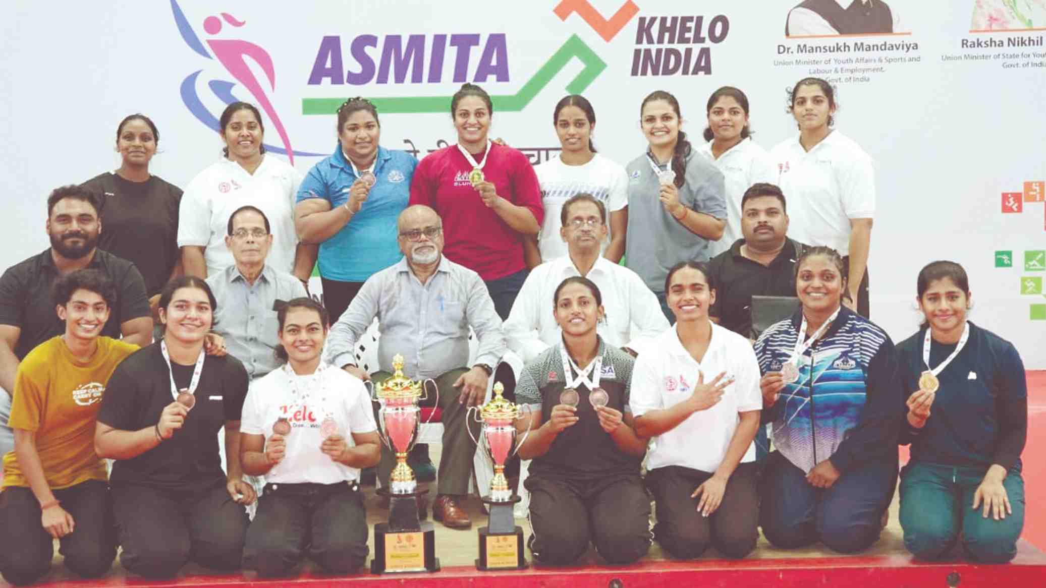 കേ ര ളം ജൂ ണി യ ര്‍ ചാ മ്പ്യ ന്‍ | Deepika | The Largest Read Malayalam ...