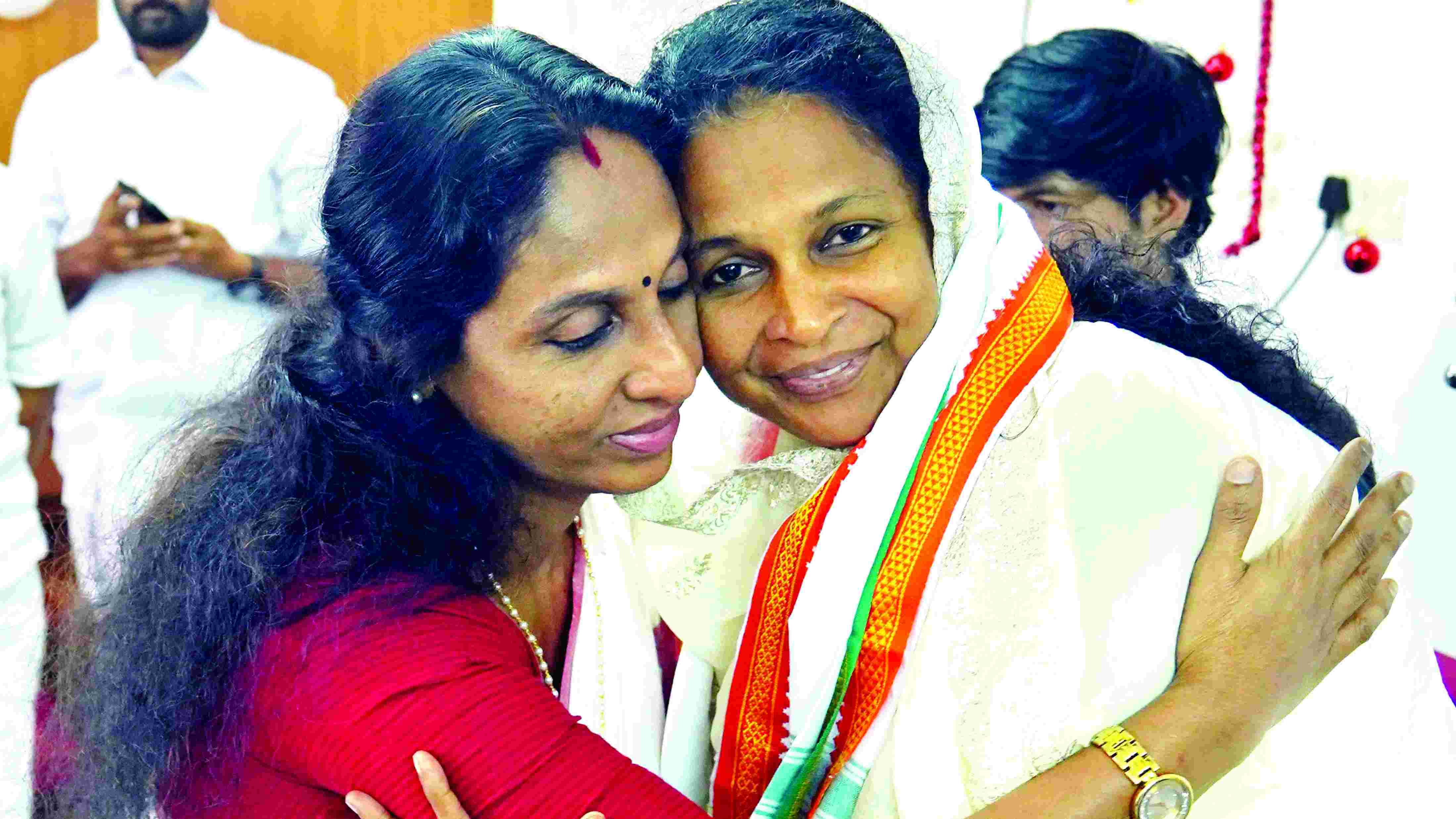 അ ധ്യ ക്ഷ: കോ ണ്‍ ഗ്ര സി ന്‍ ധാ ര ണ യി ല്ല- നി ഷ സോ മ ന്‍ | Deepika ...
