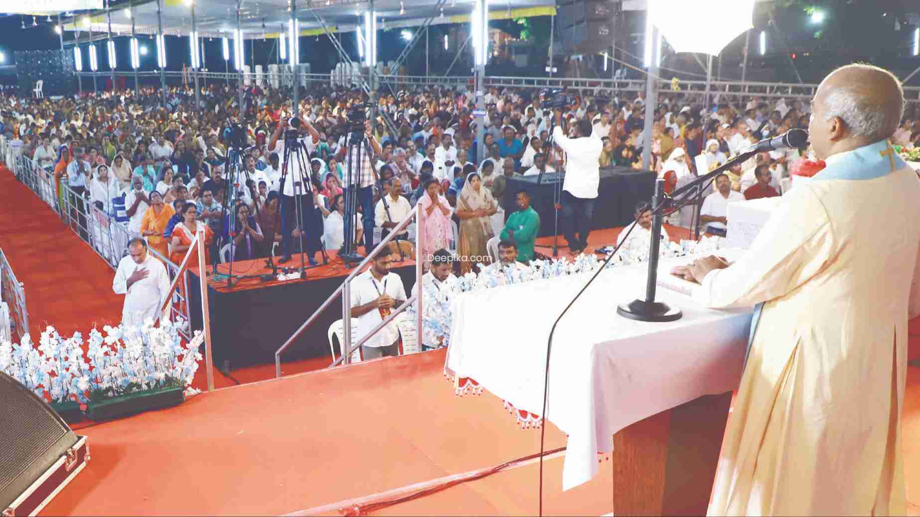 വ ച നം ല ഭി ക്കാ ത്ത യു വ ത ല മു റ കാ ല ഘ ട്ട ത്തി ന്‍റെ വെ ല്ലു വി ളി ...